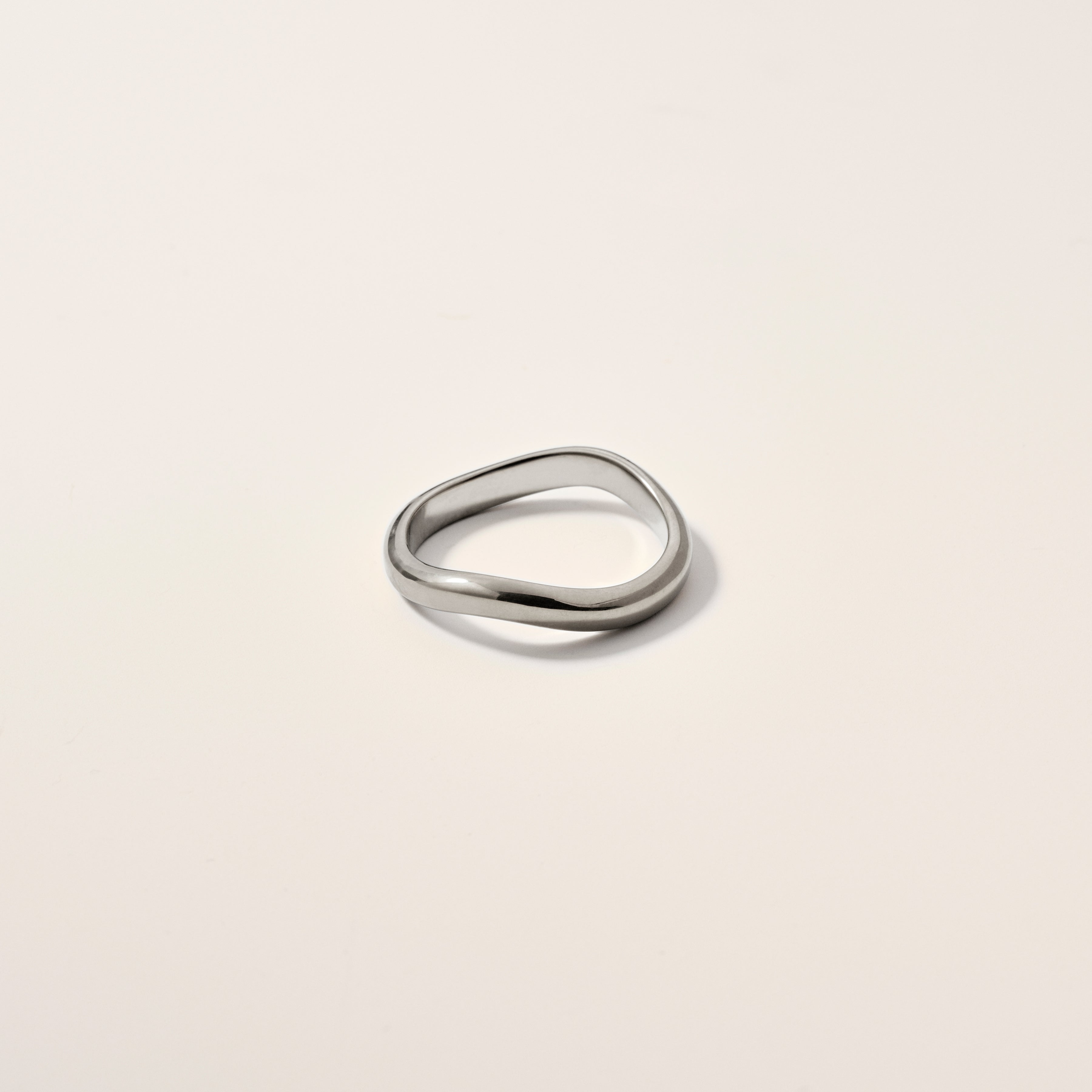Thin Ophelia Ring – Selina King
